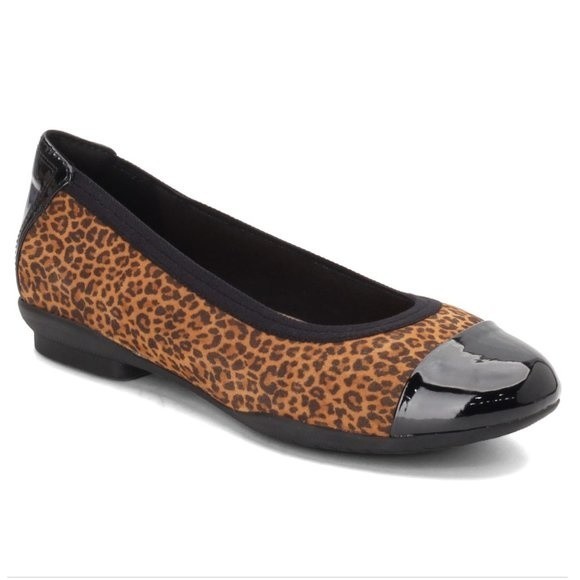 Clarks | Shoes | 9w 9 Wide Width Clarks Sara Orchid Leopard Print Black ...